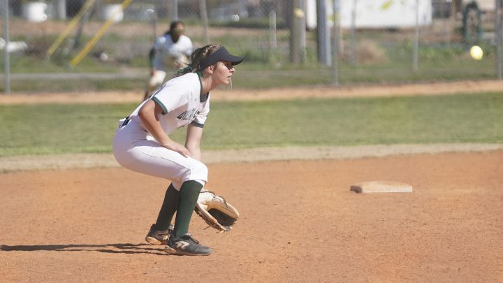 High hopes for WPU softball season – Peace Times Media